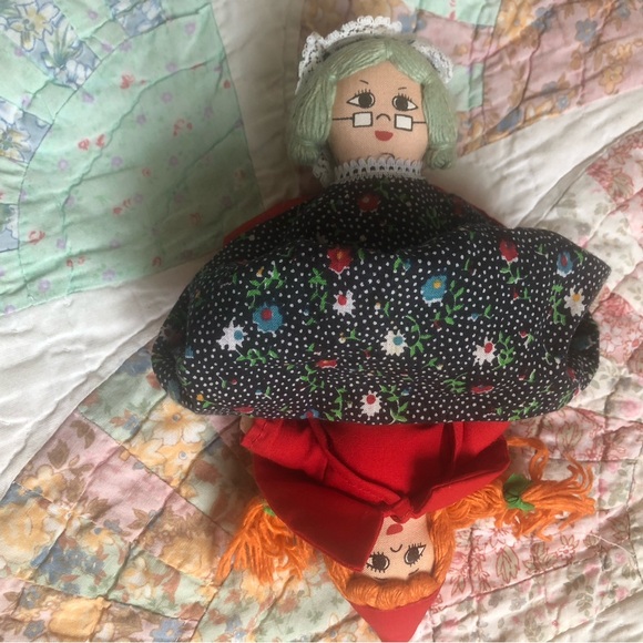 Dippity Flip | Toys | Vintage Dippity Flip 3 Dolls In One Little Red ...